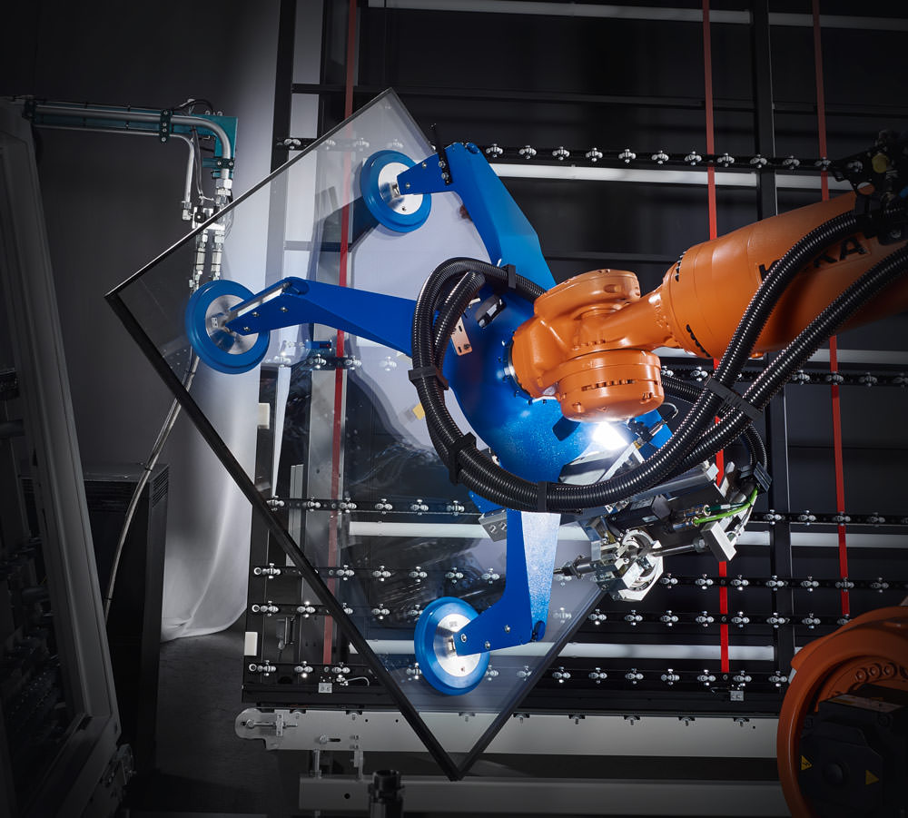 How Robots Are Revolutionizing The Glazing Industry - Feri.org