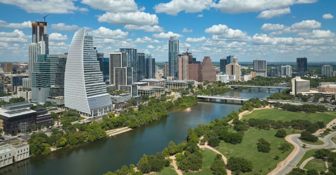 Why Are People Moving To Austin Texas? - Feri.org
