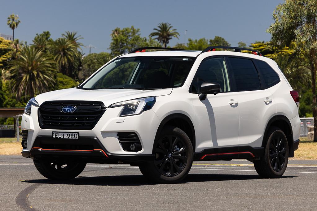 A Comprehensive Review: Exploring the Features of the Subaru Forester ...